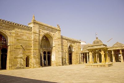 खंभात - भारतकोश, ज्ञान का हिन्दी महासागर